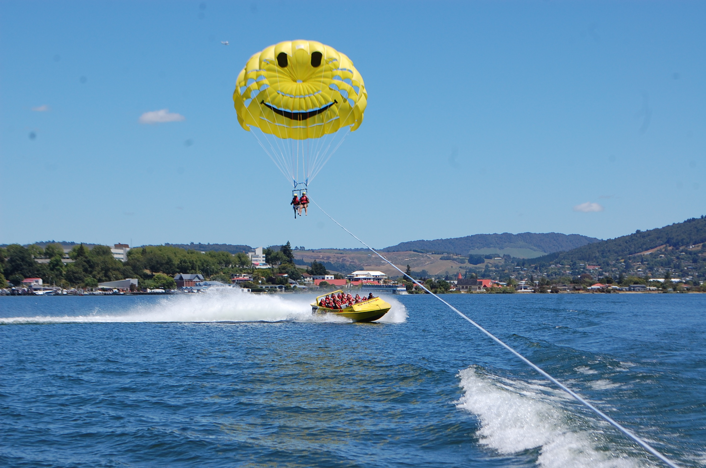 SkyJet Combo. Speed & Spins + Parasailing